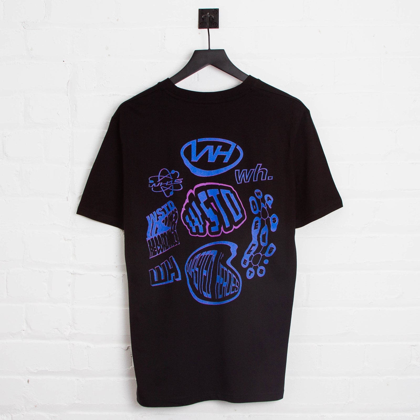 Liquid Logo Back Print - Tshirt - Black